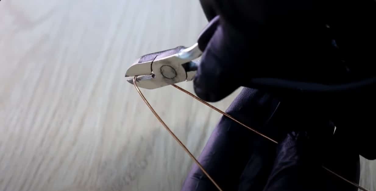 How To Twist Coiled Wire (Wire-Wrapping Jewelry) | Studio 73 Designs